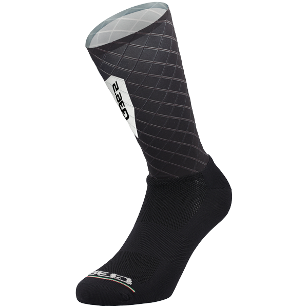 Q36.5 Q36.5 Aero Socks – Black – DSTNC