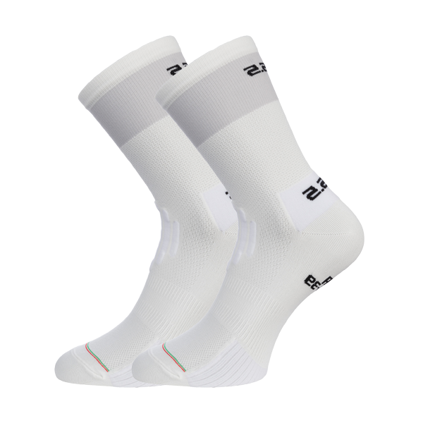 Q36.5 Ultra Socks (2 Pairs) in Light Grey – DSTNC